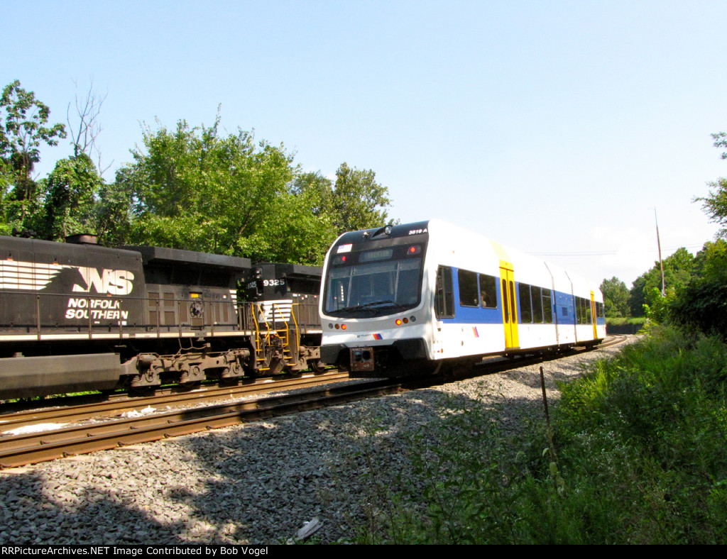 NJT 3519 and NS 9325